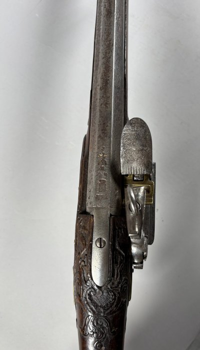 17th-century wheel-lock arquebus converted to f... | Antikeo