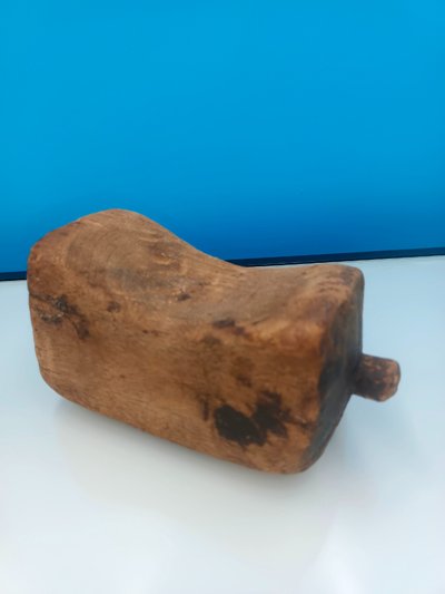 Wooden neck support - East Africa - Ethiopia Tr... | Antikeo