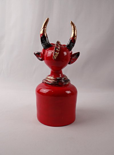 Diable rouge cornu de Barcelos sculpture en ter... | Antikeo