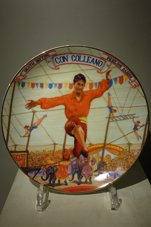 8 Assiettes Sur Le Cirque, 1983 - Assiettes, Se... | Antikeo