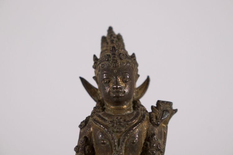 Bodhisattva Manjushri en bronze, Java - Bronze ... | Antikeo