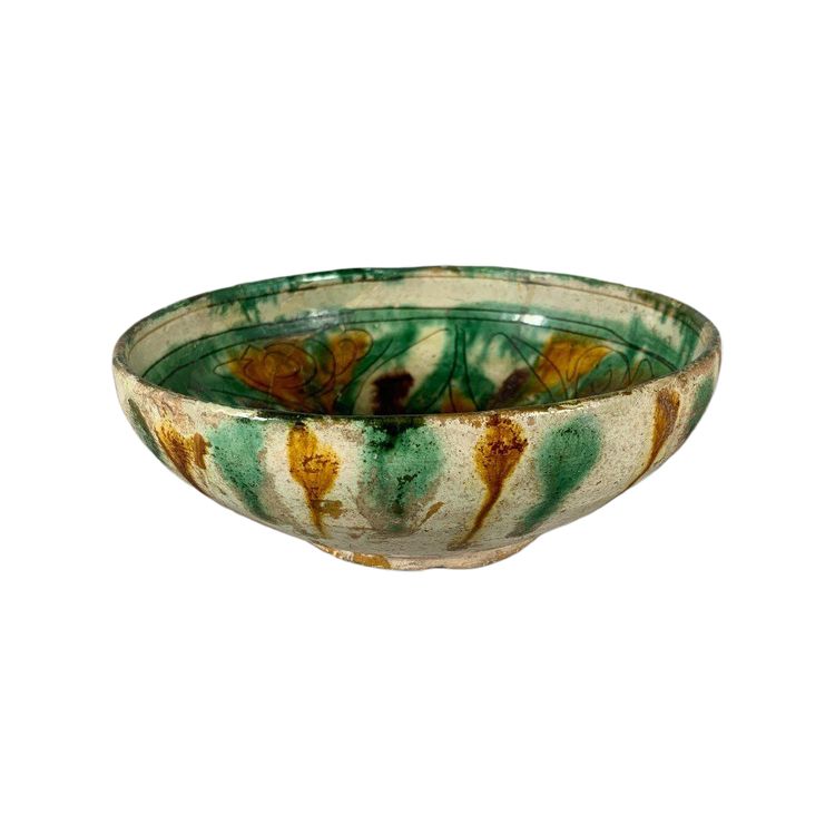 Polychrome ceramic cup, Iran, Nishapur, 10th ce... | Antikeo